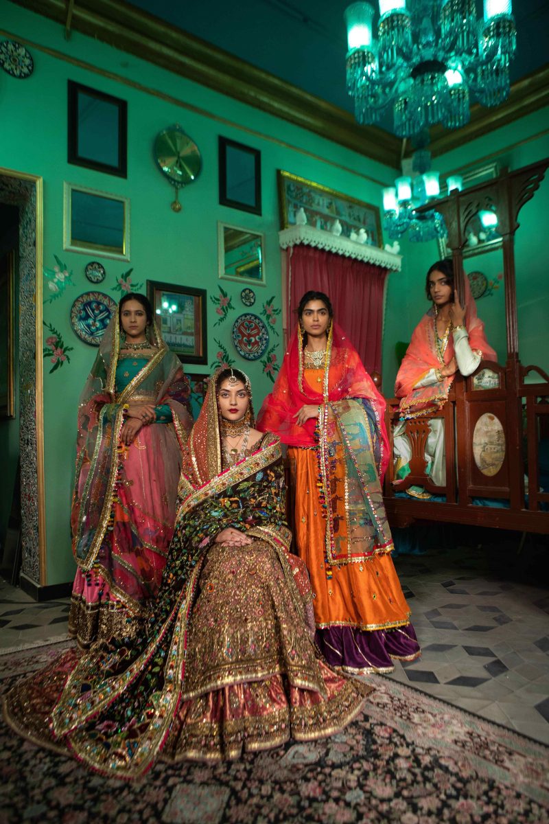 Hazaro Khuwahishain Aisi “ Fahad Hussayn’s Narrative Heirlooms - FM 100 ...