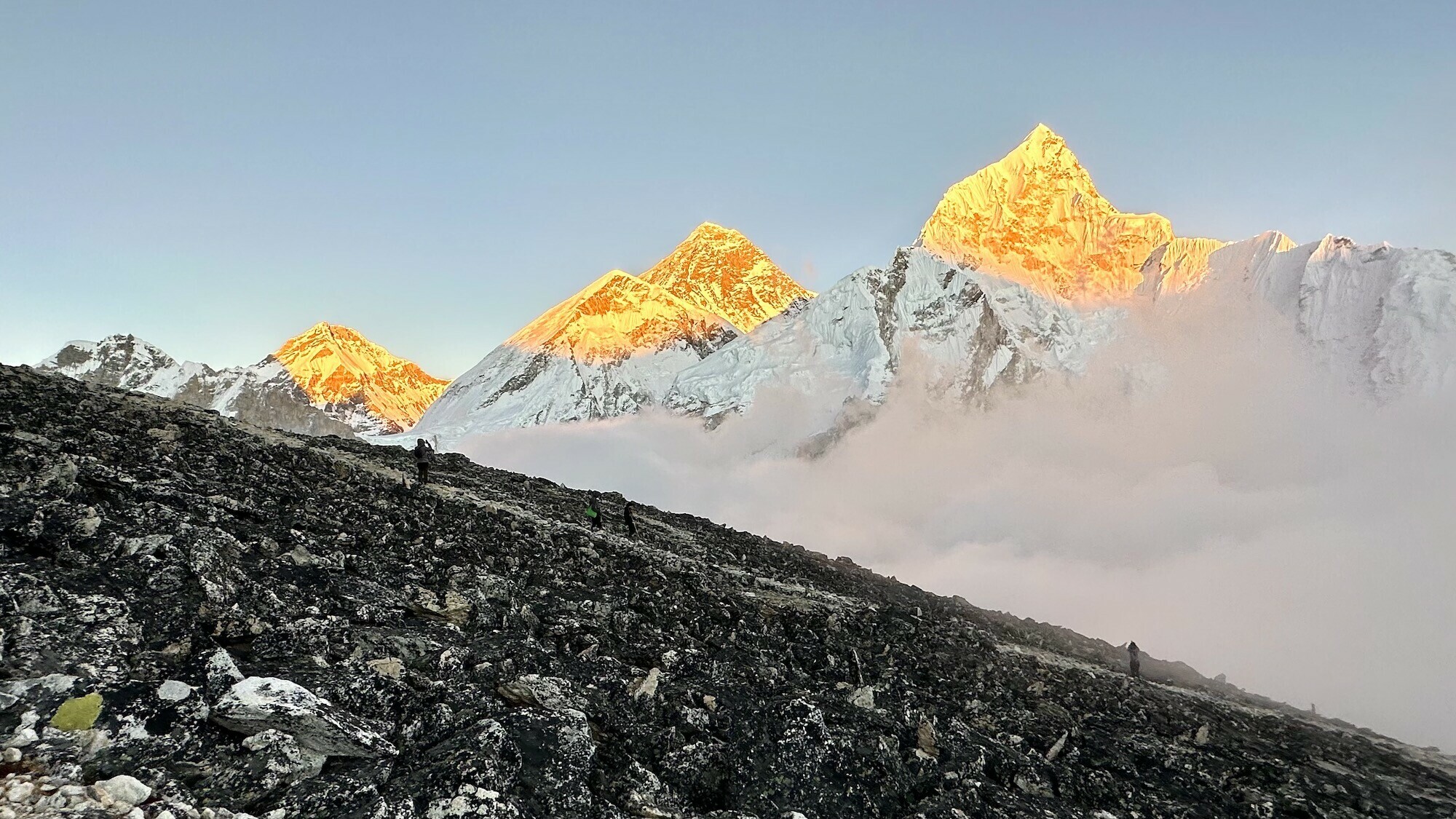 Travel diary: Trekking to the roof of the world — the Mount Everest ...